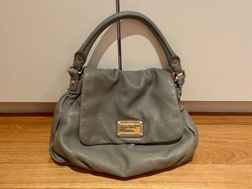 Marc Jacobs Lil Ukita Handbag - Light Grey | Kaufen auf Ricardo