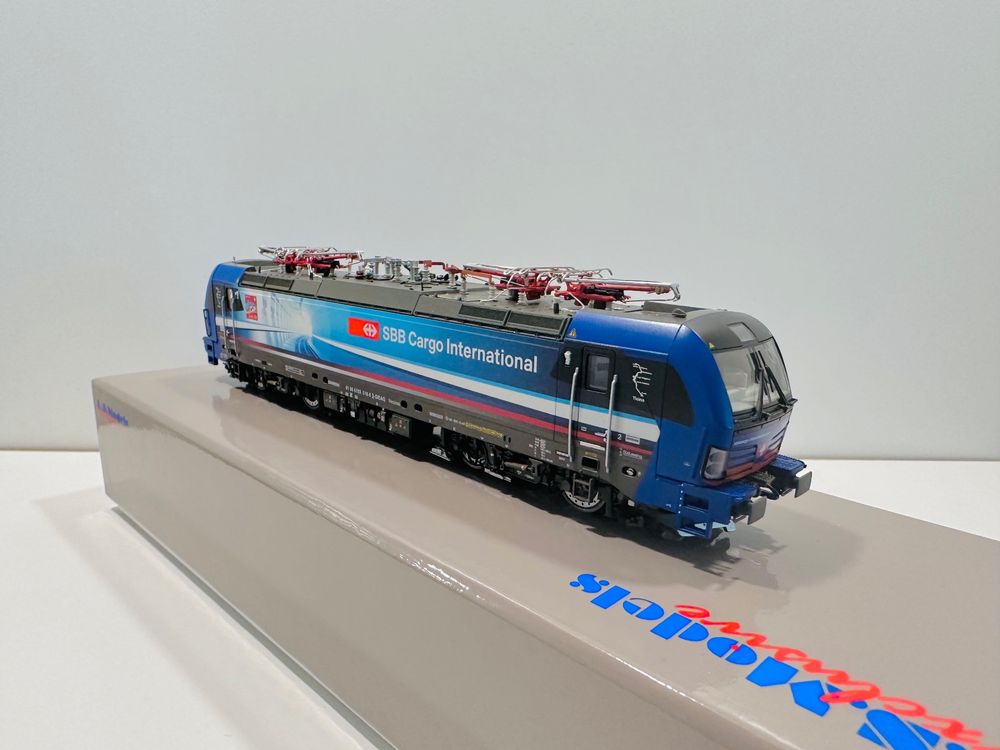 LS Models 17112 SBB Cargo International Vectron DC Analog (Neu und ...