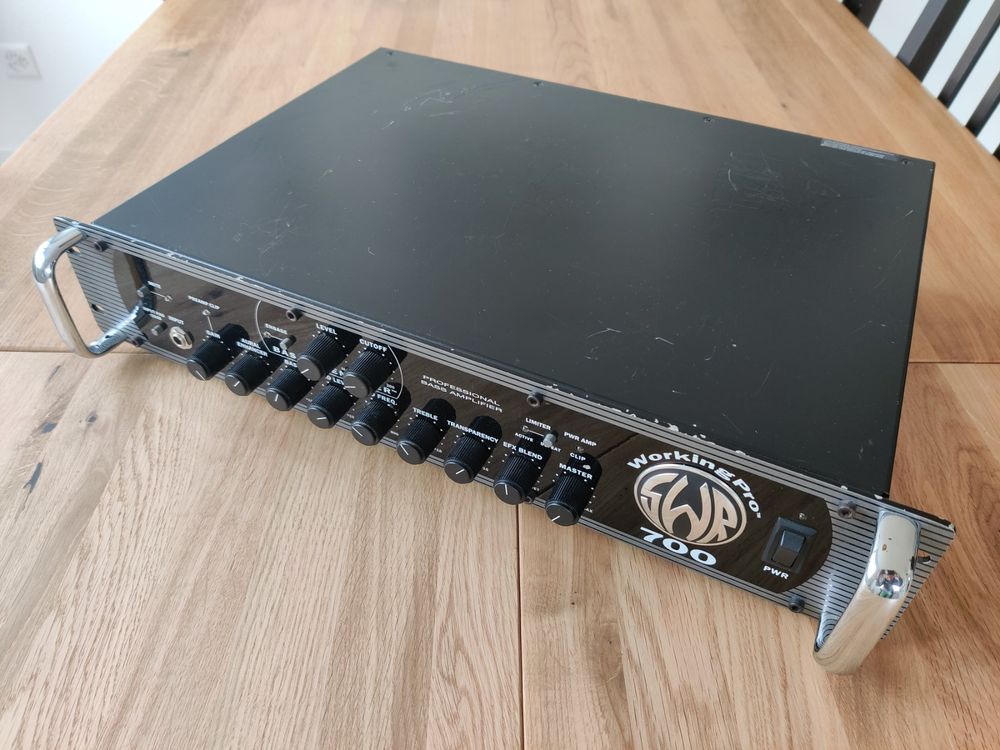 Bass Amp / Verstärker / Topteil - SWR Working Pro 700 + Case (D ...