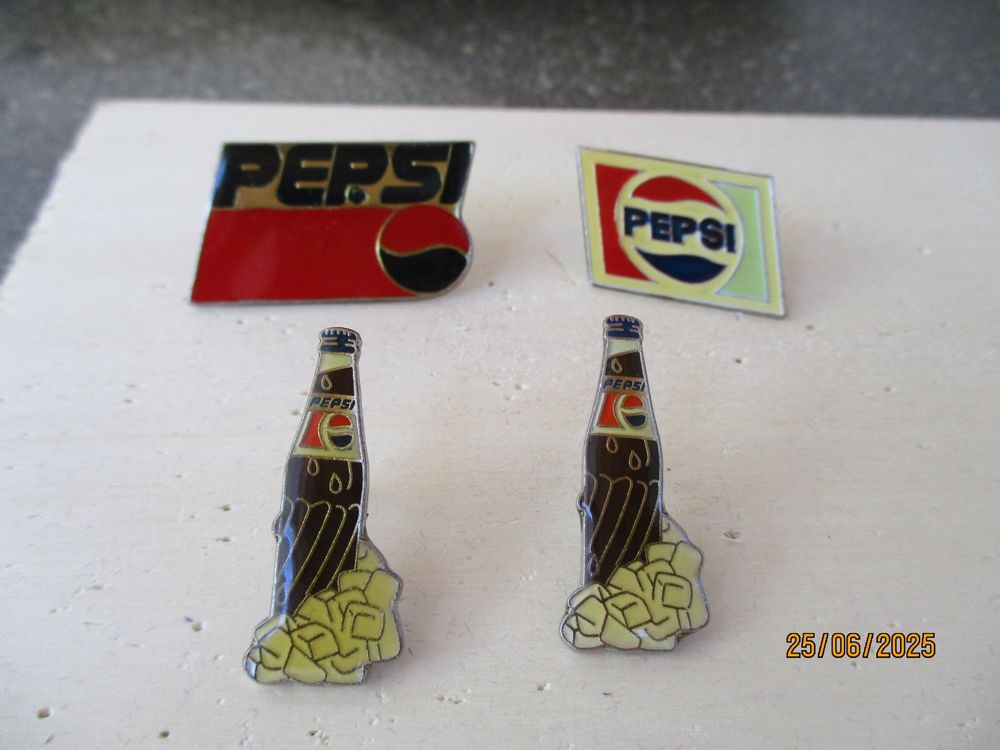 Pepsi Cola Pin Sammlung Lot (Neu (gemäss Beschreibung)) in Felsberg für ...