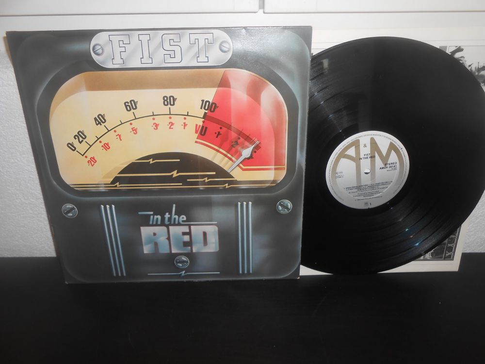 Fist – In The Red / 1983 | Kaufen auf Ricardo