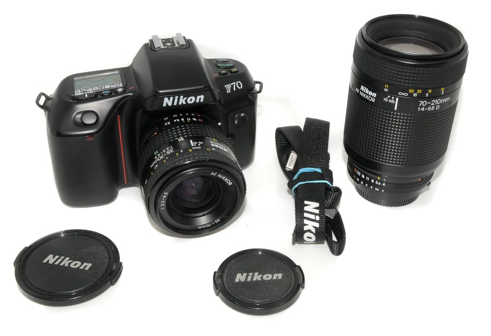 Nikon F70 outfit mit 3.3-4.5/35-70mm und 4.5-5.6/70-210mm D (Gebraucht ...
