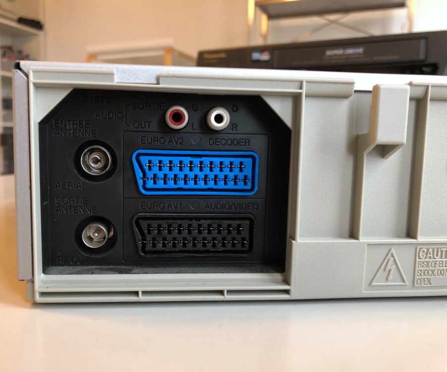 LC GC965NS Video Recorder VHS mit Fernbedienung. (Gebraucht) in Egg b ...