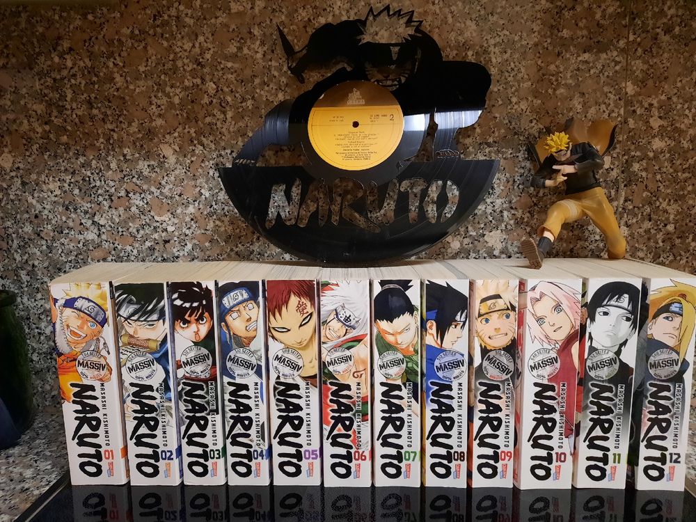 Naruto Band 1 bis 12 inkl. Figur und Wanddeko | Kaufen auf Ricardo