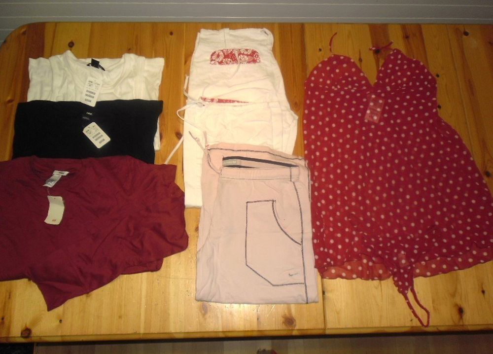 Diverse Damenkleider - Sommerkleid , Hose , Tops (Neu (gemäss ...