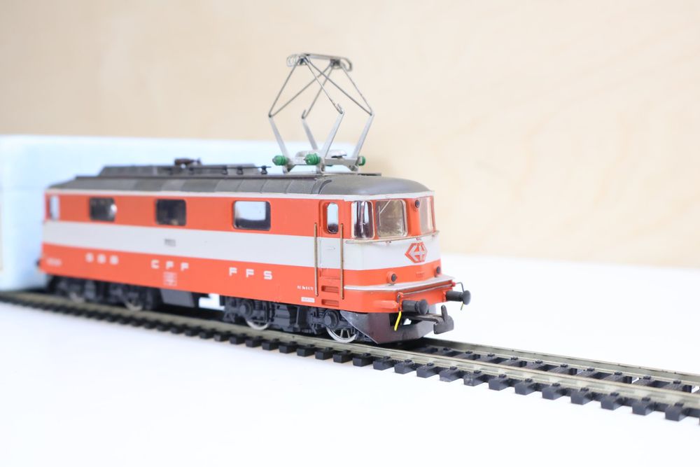 HAG Swiss Express - Re 4/4 E-Lok - Gussmodell (Gebraucht) in für CHF ...