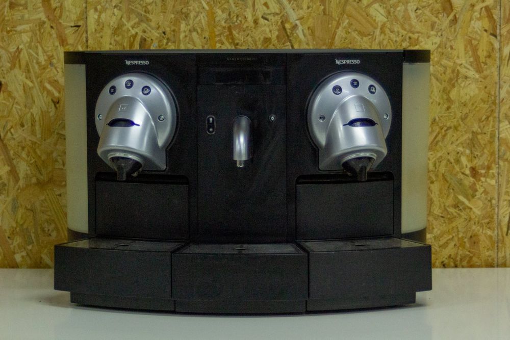 NESPRESSO PROFESSIONAL GEMINI CS200 | Kaufen auf Ricardo