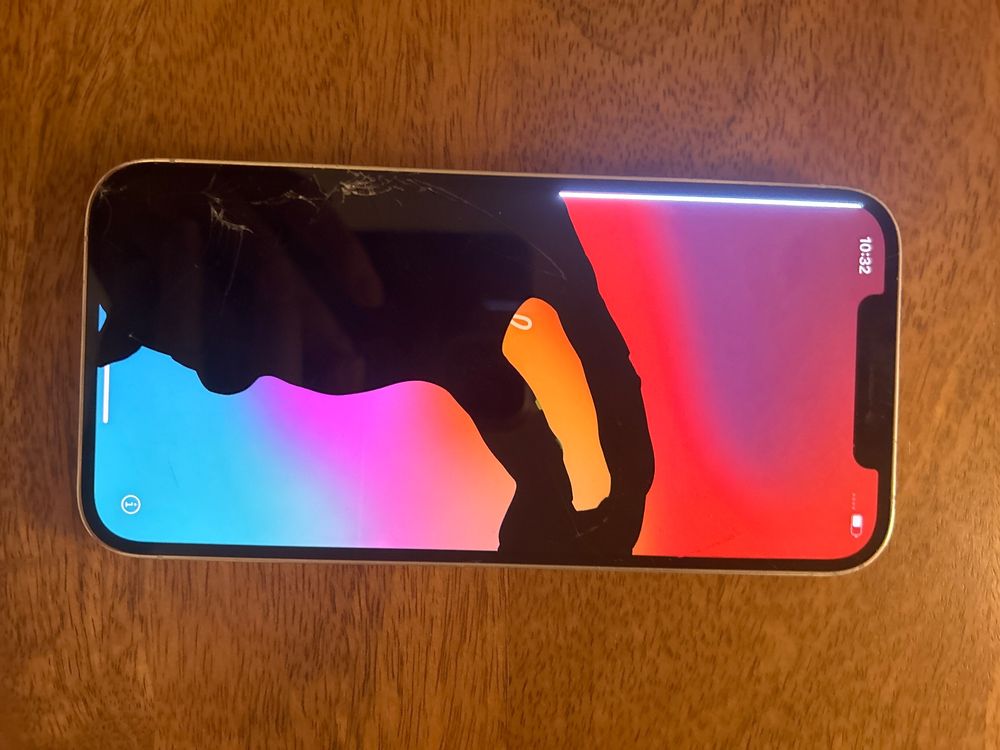 iPhone 12 Pro Max 128gb écran cassé | Kaufen auf Ricardo