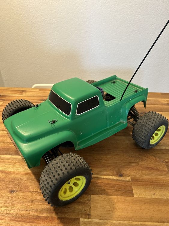 Kyosho TR15 Stadium Force (Gebraucht) in Frauenfeld für CHF 39 – mit Lieferung auf Ricardo kaufen