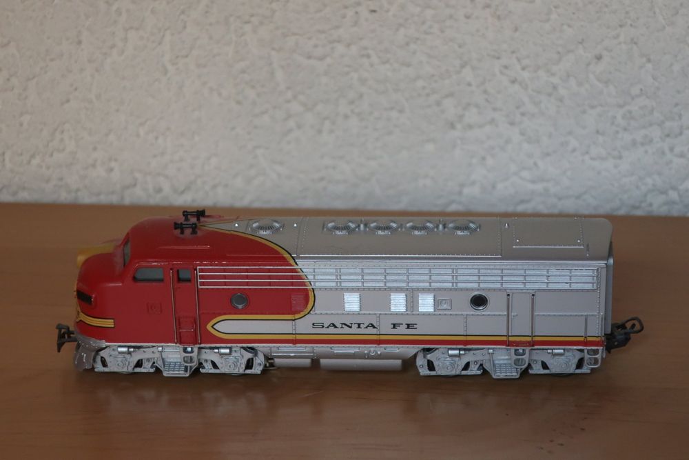 Lok. Märklin SANTA FE. HB 12833 (Gebraucht) in Flamatt für CHF 40 – mit ...