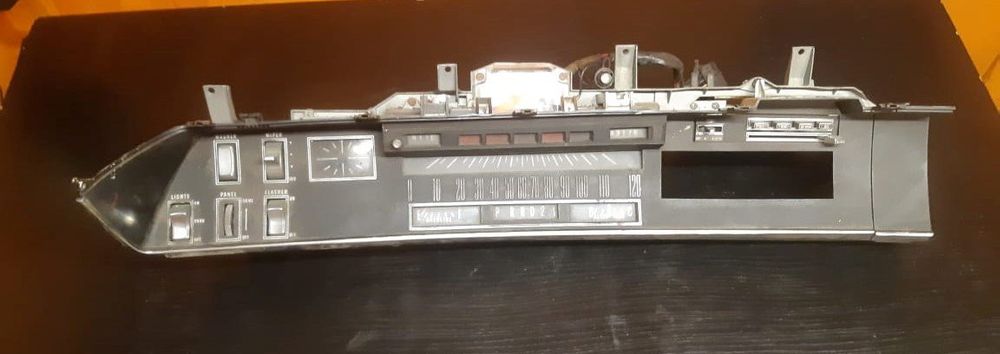 Mopar : Chrysler Instrument Cluster / Instrumentenpanel (Gebraucht) in ...