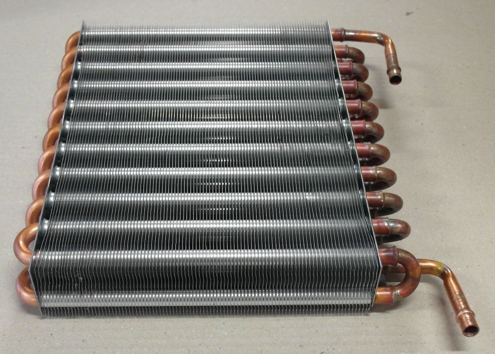 Neuer Luft/Wasser- Wärmetauscher, Al/Cu-Lamellen, 0.8 kW (Neu (gemäss ...
