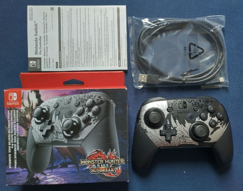 Nintendo Switch Pro Controller Monster Hunter Rise OVP (Gebraucht) in ...