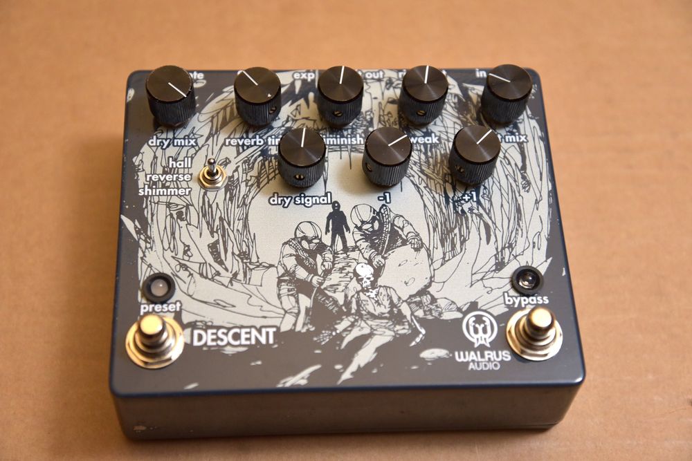 Walrus Audio Descent Reverb / Octave Machine (Gebraucht) in Basel für CHF 170 – mit Lieferung ...