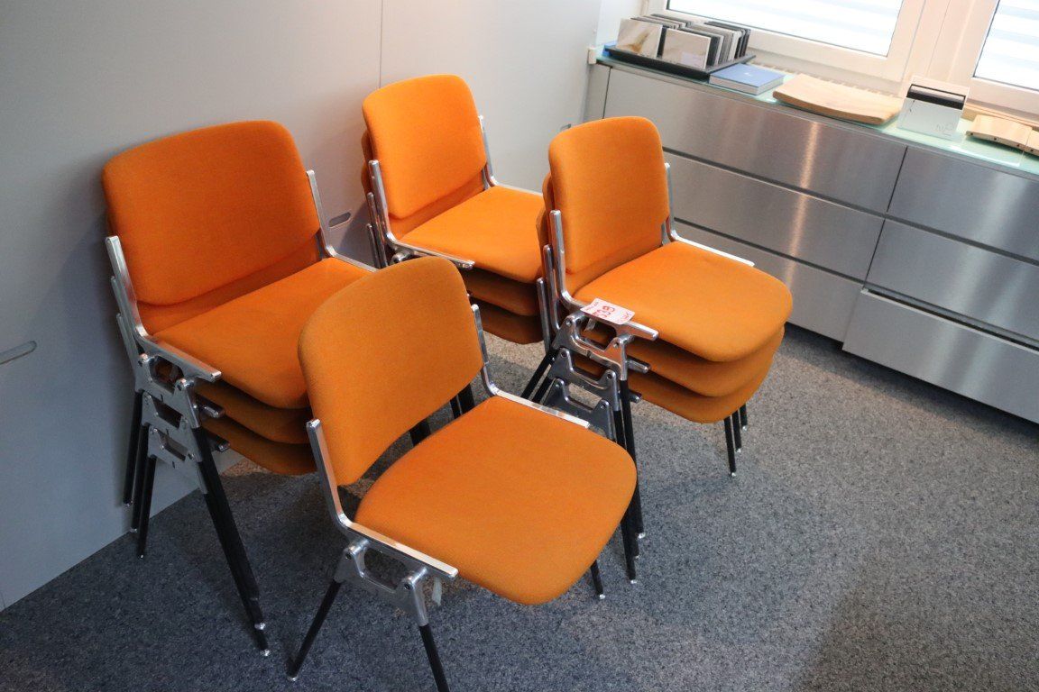 10 Stühlen (Lot 539) Standort 5443 Niederrohrdorf (Gebraucht) in ...