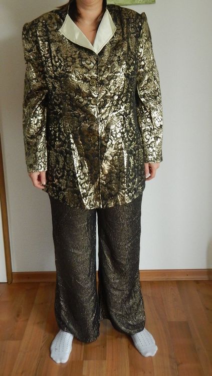 Kostum Damen Gr 50