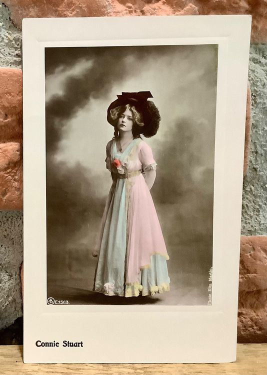 Antike Foto AK „MISS CONNIE STUART“ aus England (Gebraucht) in Root für ...