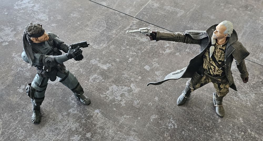 Metal Gear Solid 2 Liquid Ocelot & Solid Snake Figuren (Gebraucht) in ...