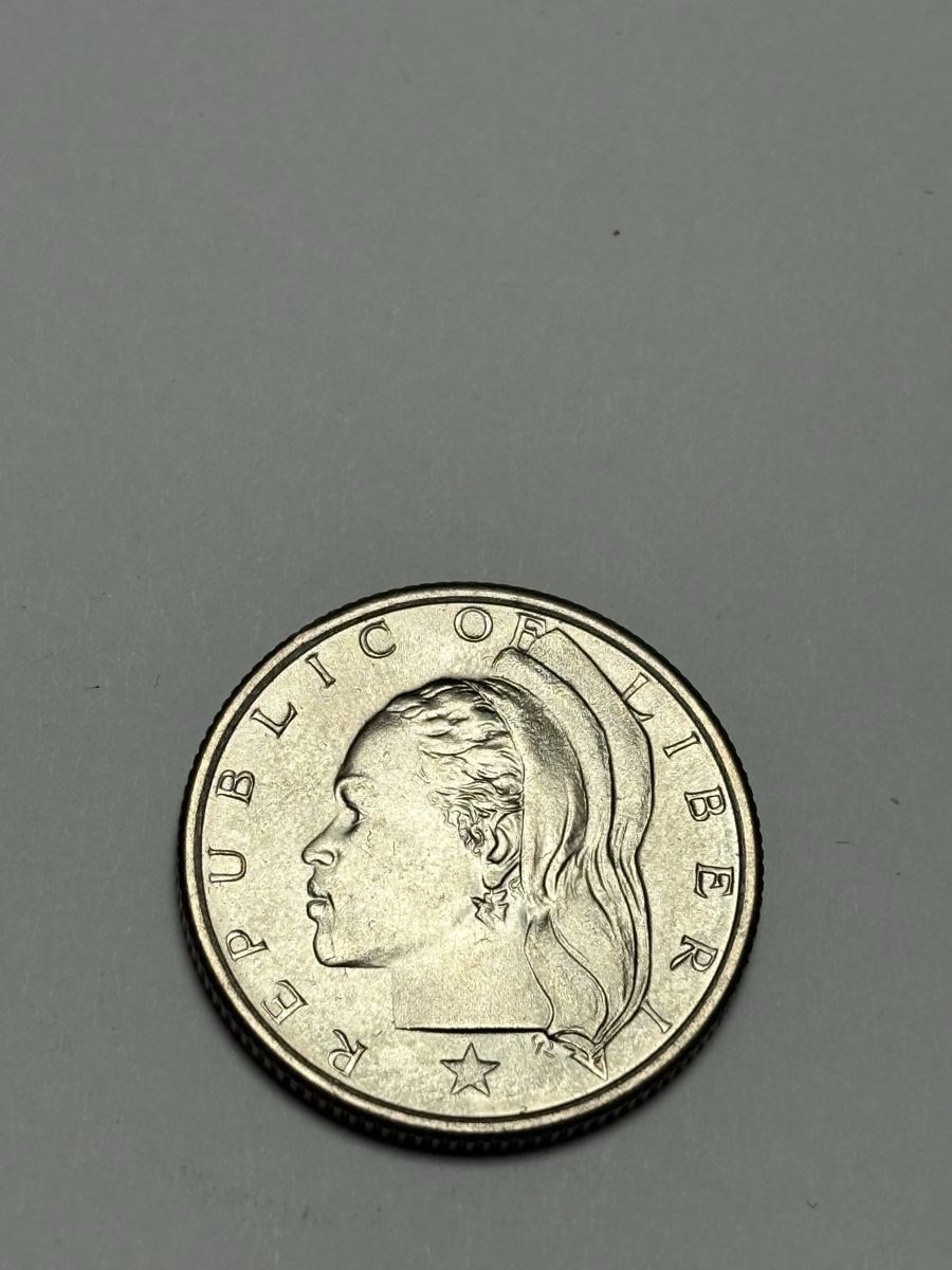 Liberia: Pièce rare de 25 cents, année 1966 - Offre! (D'occasion) à La ...