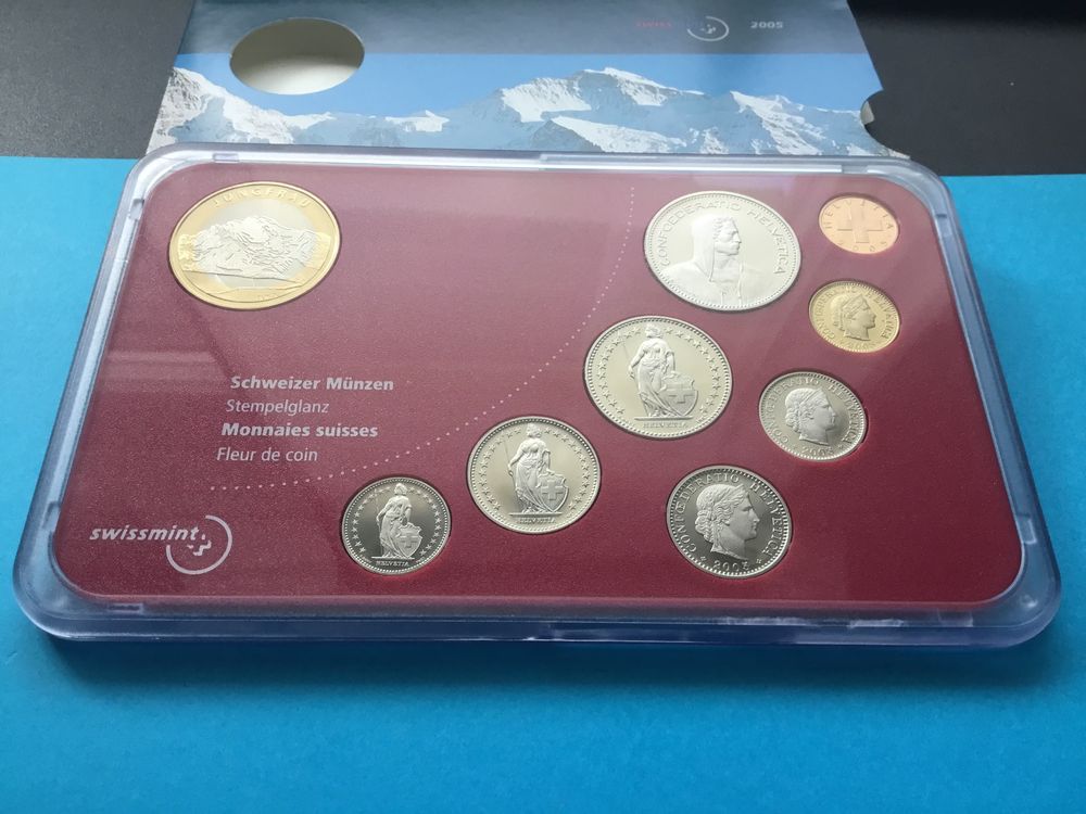 Münzsatz 2005 JUNGFRAU STGL (Neu und originalverpackt) in St. Margrethen SG für CHF 43 – mit ...