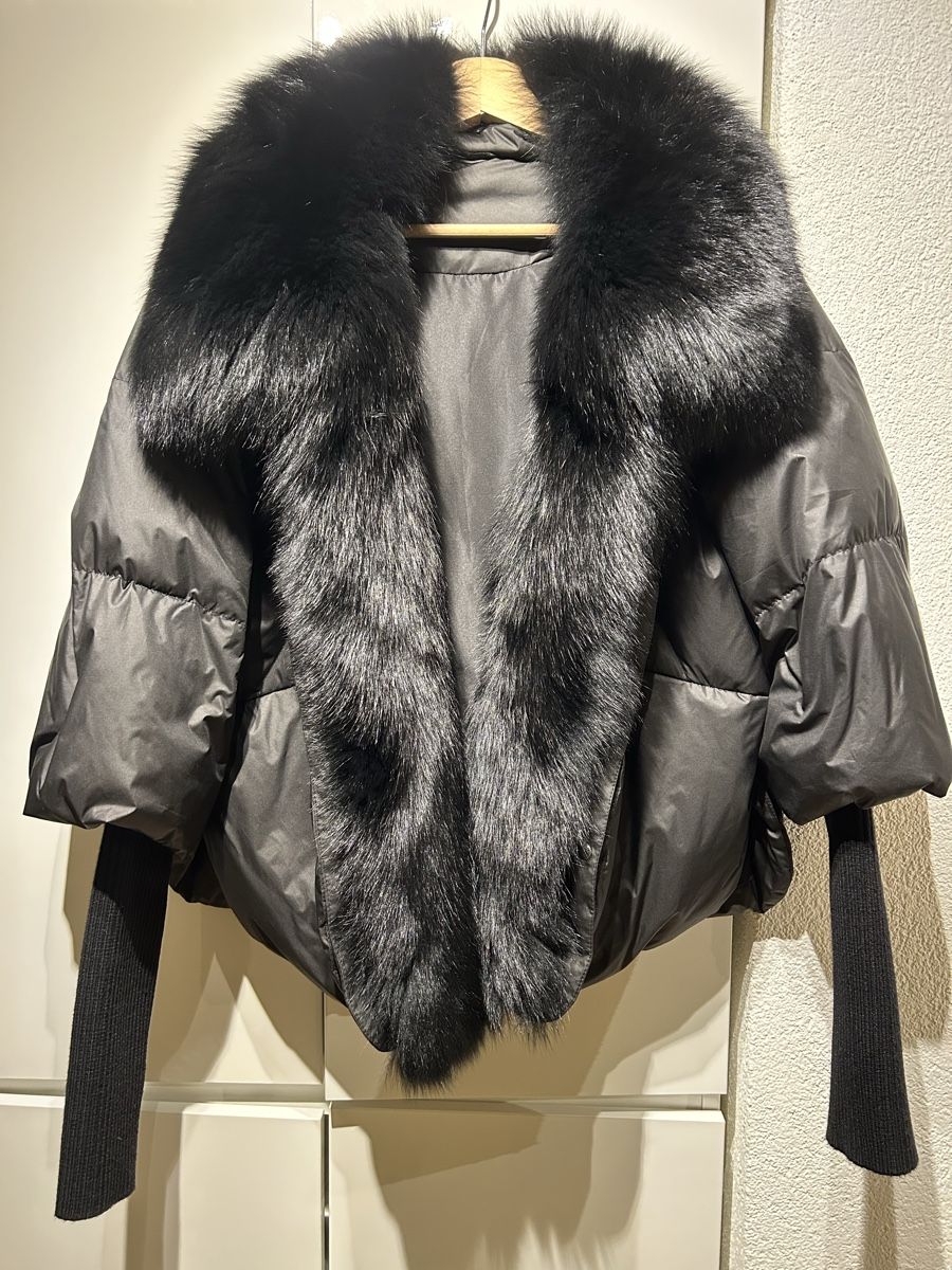 Top Winter Daunen Jacke mit Pelzkragen! (Gebraucht) in St. Gallen für ...