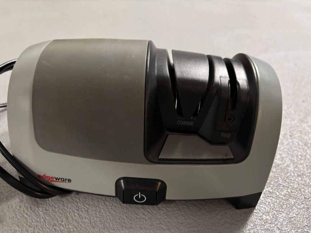 Edge Ware Messerschärfer (Gebraucht) in Füllinsdorf für CHF 1 – mit ...