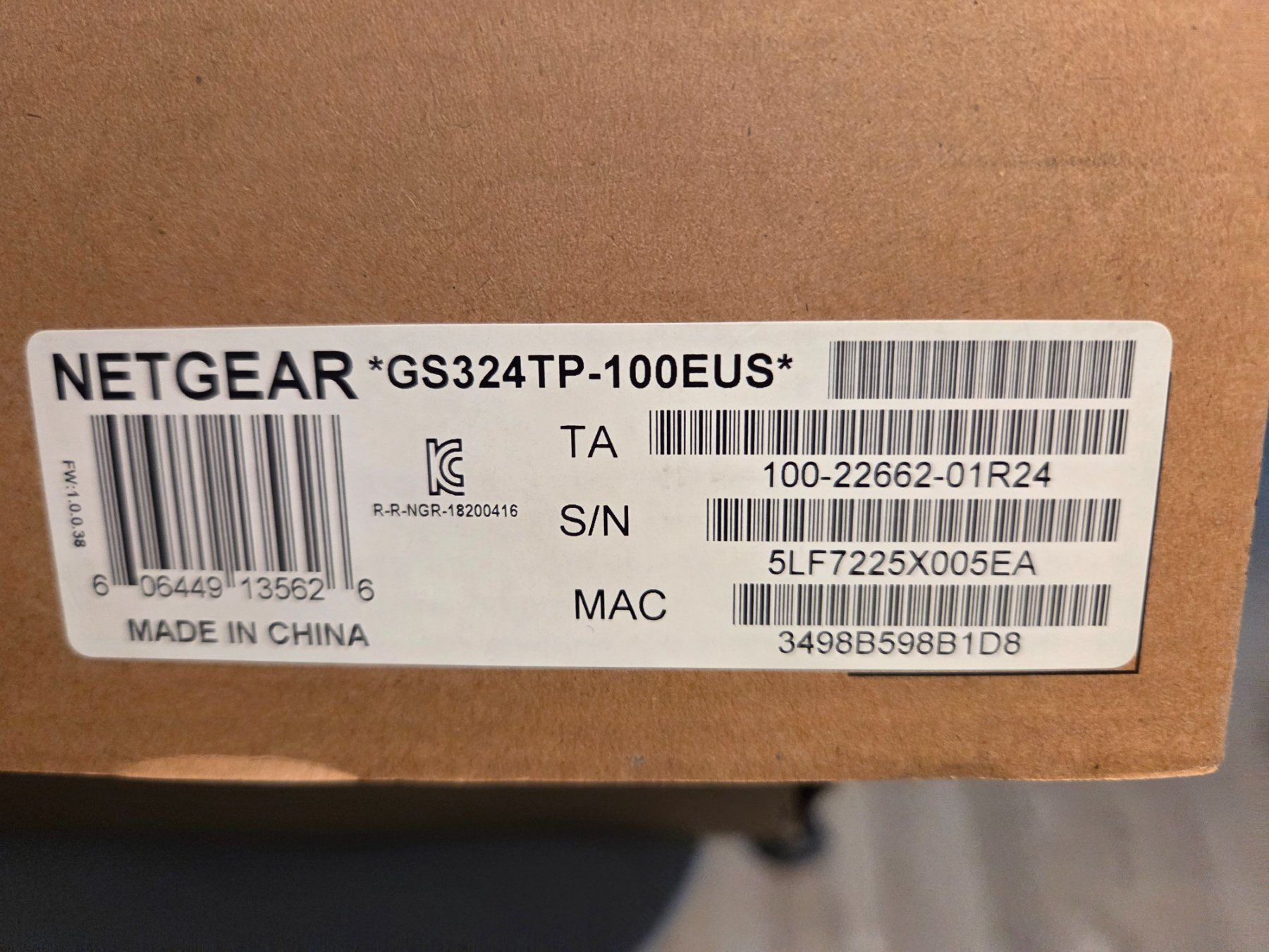 Switch Netgear GS324TP (24 Ports PoE, PoE+) (Neu und originalverpackt ...