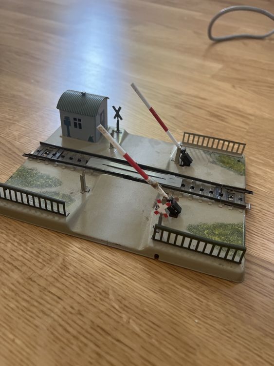 Märklin Mechanisch Betätigter Bahnübergang (Gebraucht) in Moosseedorf ...