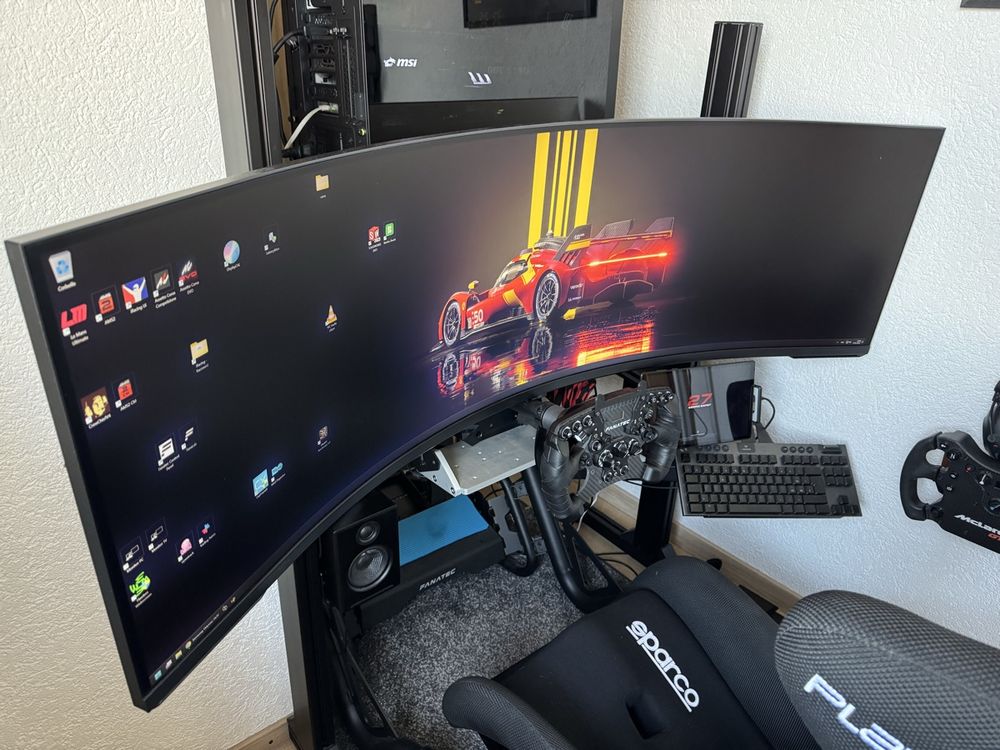 Samsung Odyssey G9 57" - 7680x2160 240hz (D'occasion) à Vuisternens-en ...
