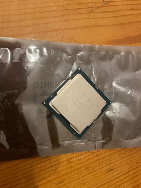 Computer CPU Intel Core i9-9900, 3.6 GHz (Gebraucht) in Weinfelden für ...
