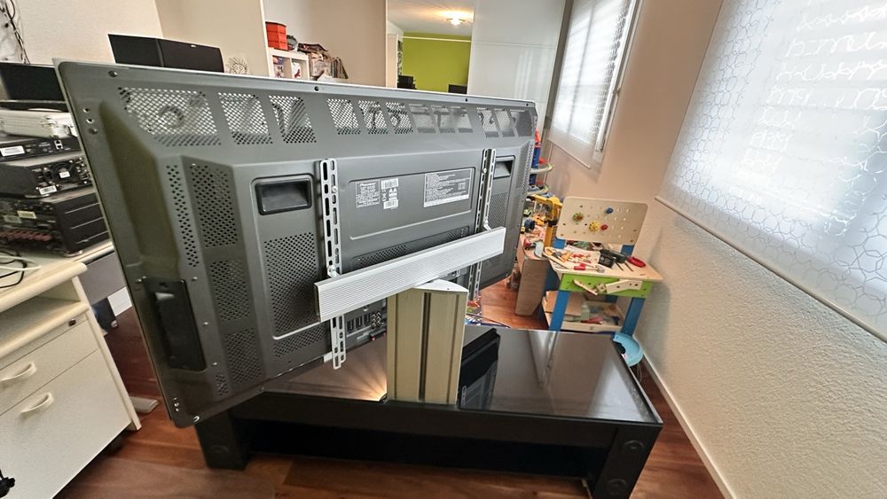 Pioneer Plasma TV PDP-507XD, 50 Zoll inkl. TV-Möbel (Gebraucht) in ...