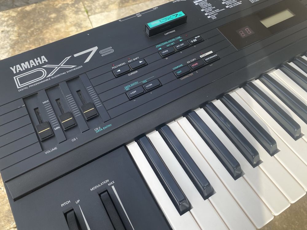 Yamaha DX7 (Gebraucht) in Baar für CHF 630 – nur Abholung auf Ricardo kaufen