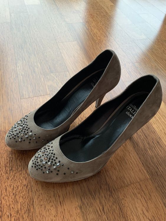 Wildleder Pumps mit Strassbesatz / Gr. 40/ neu | Kaufen auf Ricardo