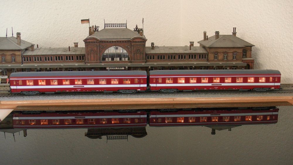 SNCF "Le Capitole" Set Nr. 2, Roco, 4 Wagen Innenbeleuchtung (Gebraucht ...