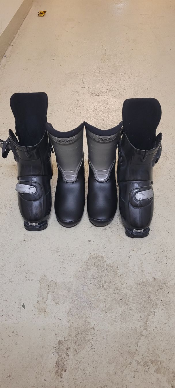 Ensemble Chaussures ski Xalpina T36 et casque S/52-53 (Neuf (Voir ...