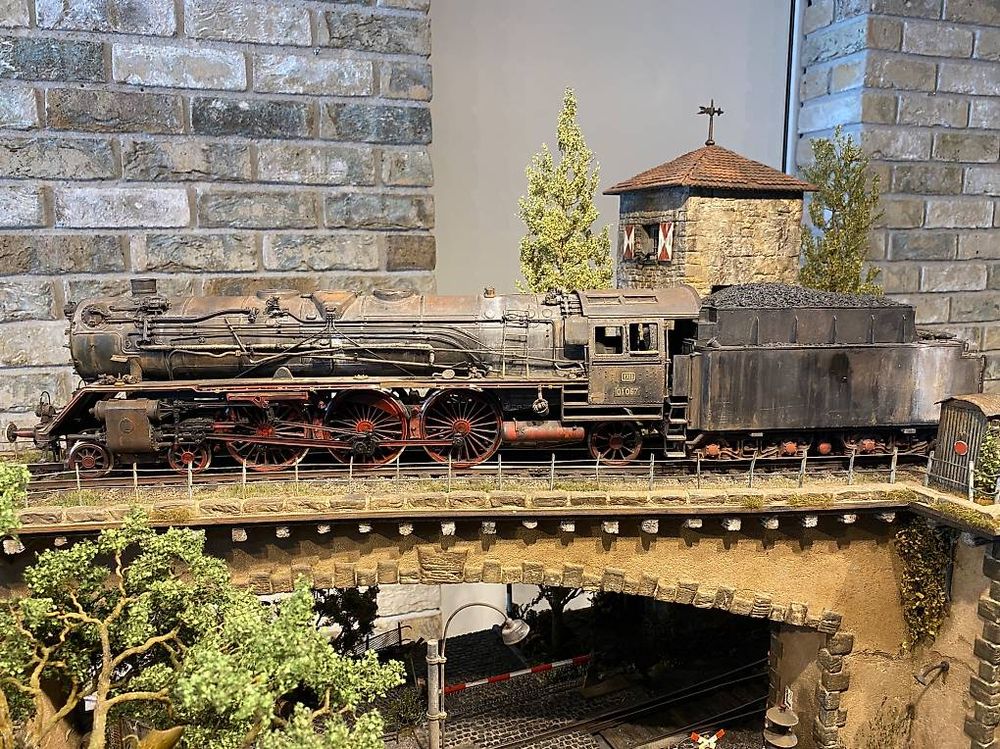 Spur 1 Märklin Standmodell Bastelware (Defekt) in Oberaegeri für CHF ...