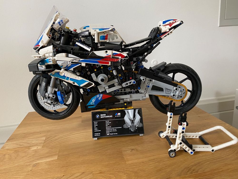 LEGO Technic Motorrad BMW M 1000 RR kpl. +OVP (Neu (gemäss Beschreibung ...