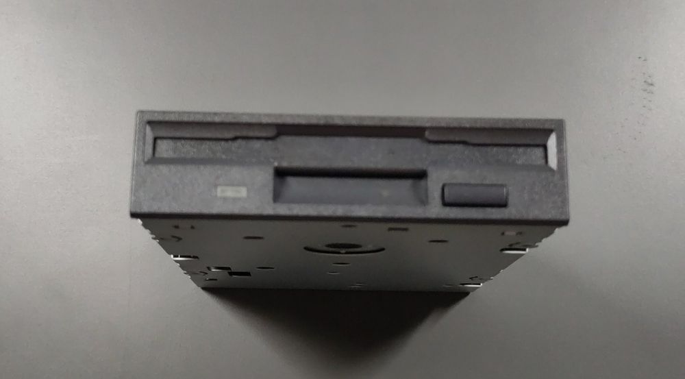 Sony MPF920-E Floppy Drive FDD 3,5" Diskettenlaufwerk (Gebraucht) in Widnau für CHF 5 – mit ...
