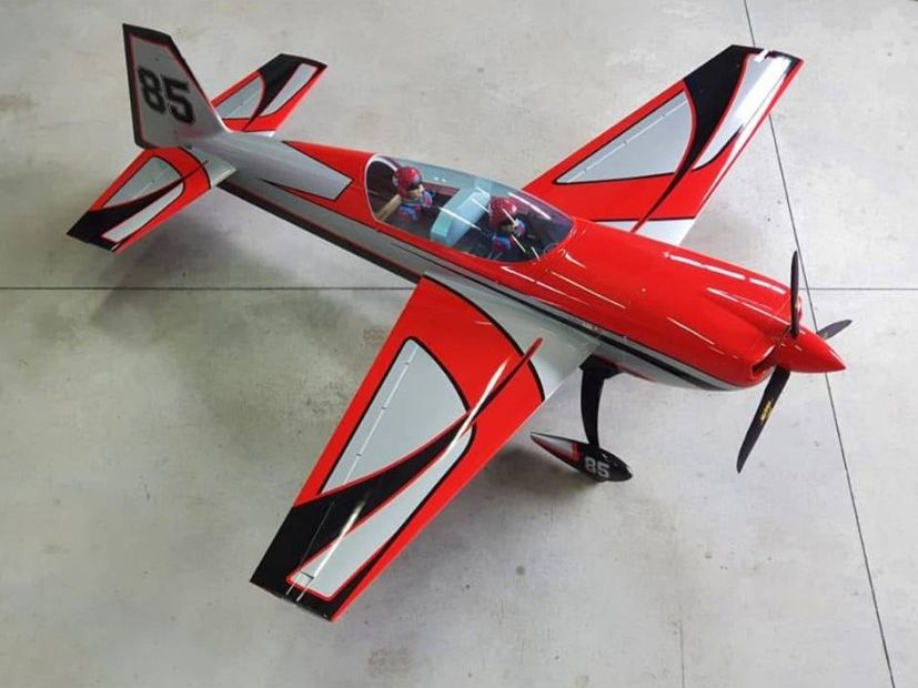 Extra 330 LX krill 3m10 fuselage damaged (Gebraucht) in Môtiers NE für ...