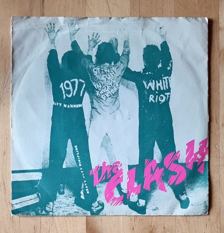 The Clash "White Riot" (UK/NL 1977) Vinyl-Single (Gebraucht) in Luzern ...
