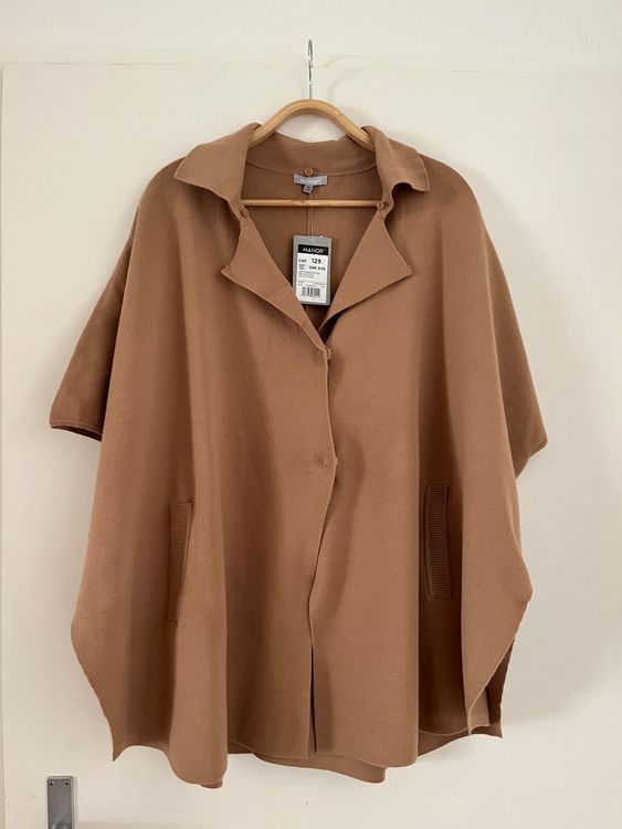 Maddison Spring Poncho mit Kunstpelzbesatz (Neu und originalverpackt ...