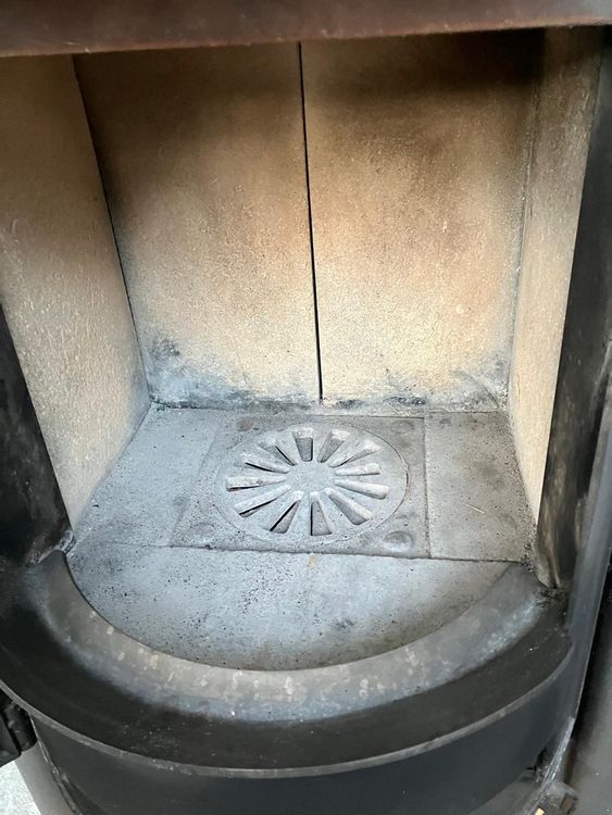 Cheminée-Ofen RAIS Malta (Gebraucht) in für CHF 500 – nur Abholung auf ...