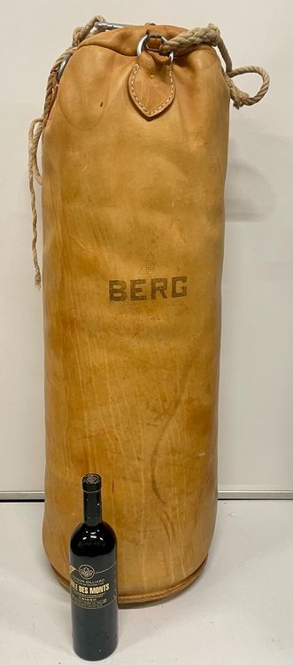 Grosse Boxsack Echtleder Berg (Gebraucht) in Root für CHF 45 – nur ...