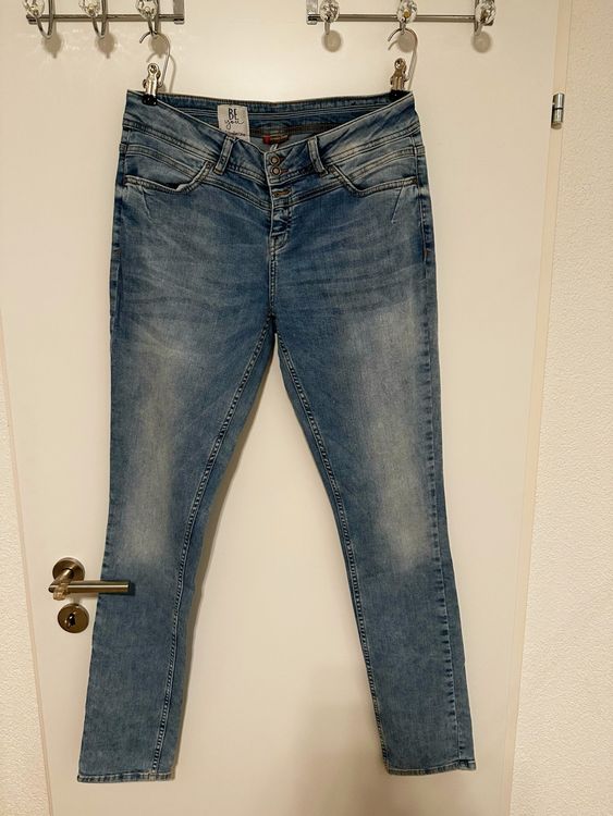 Street One Jeans, Gr. 42,hellblau, komplett neu! (Neu (gemäss Beschreibung)) in Eglisau für CHF ...