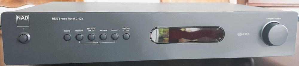 NAD C425 FM/AM-Tuner (Gebraucht) in Meggen für CHF 45 – mit Lieferung ...