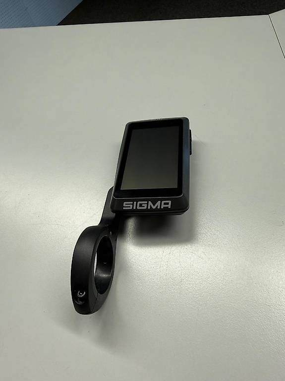 Sigma ROX 12.1 EVO GPS Fahrradcomputer inkl. Halterung (Gebraucht) in ...