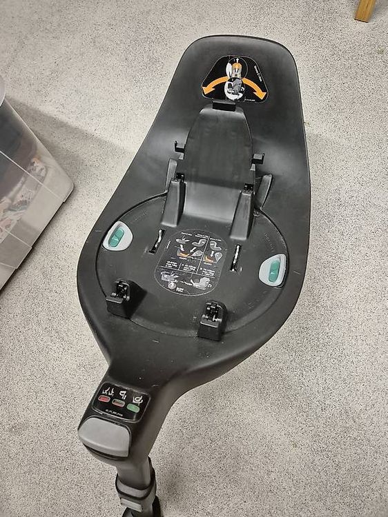 Base isofix siège auto bébé pivotante 360° Cibex base Z (Gebraucht) in ...