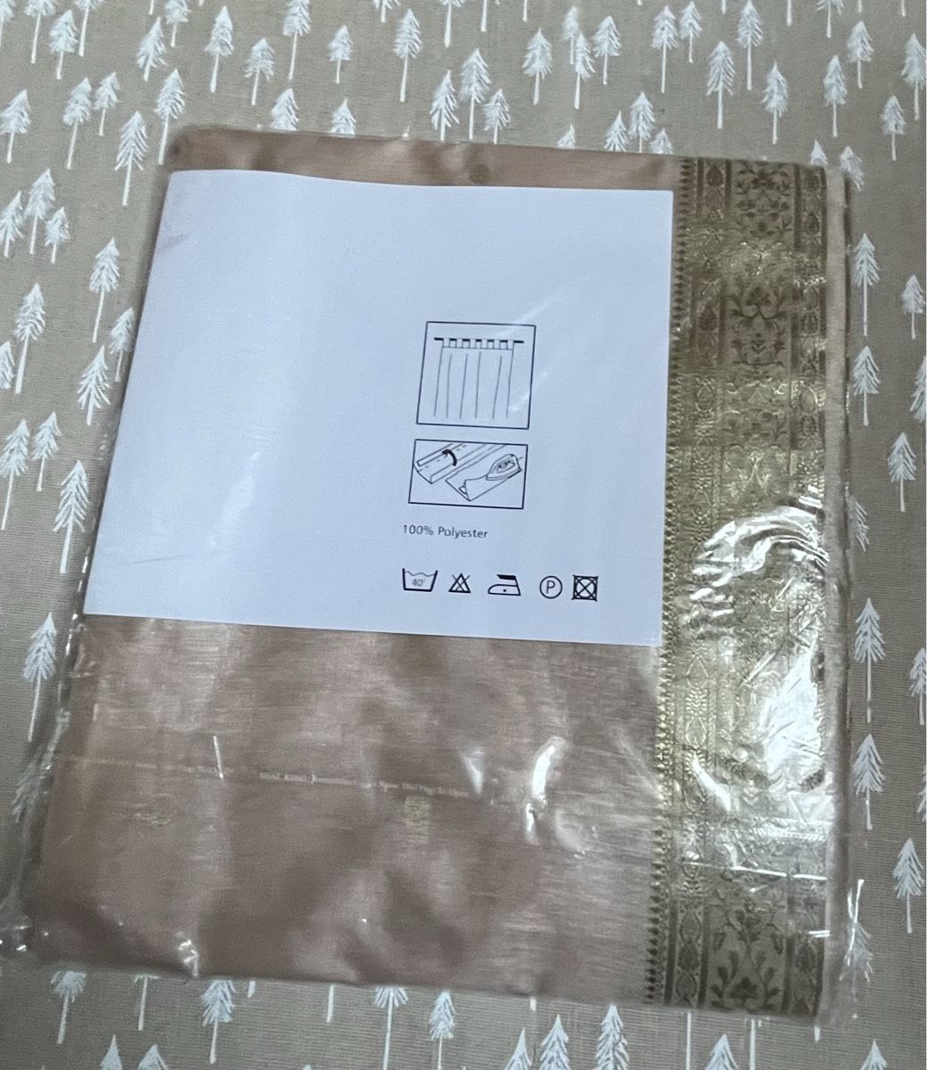 Rideau prêt à poser (Neuf avec emballage d'origine) à La Tour-de-Peilz ...