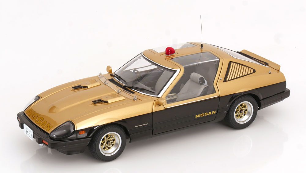 NISSAN FAIRLADY Z S130 SEIBU-KEISATSU GOLD 1:18 AUTOART (Neu und originalverpackt) in Suhr für ...