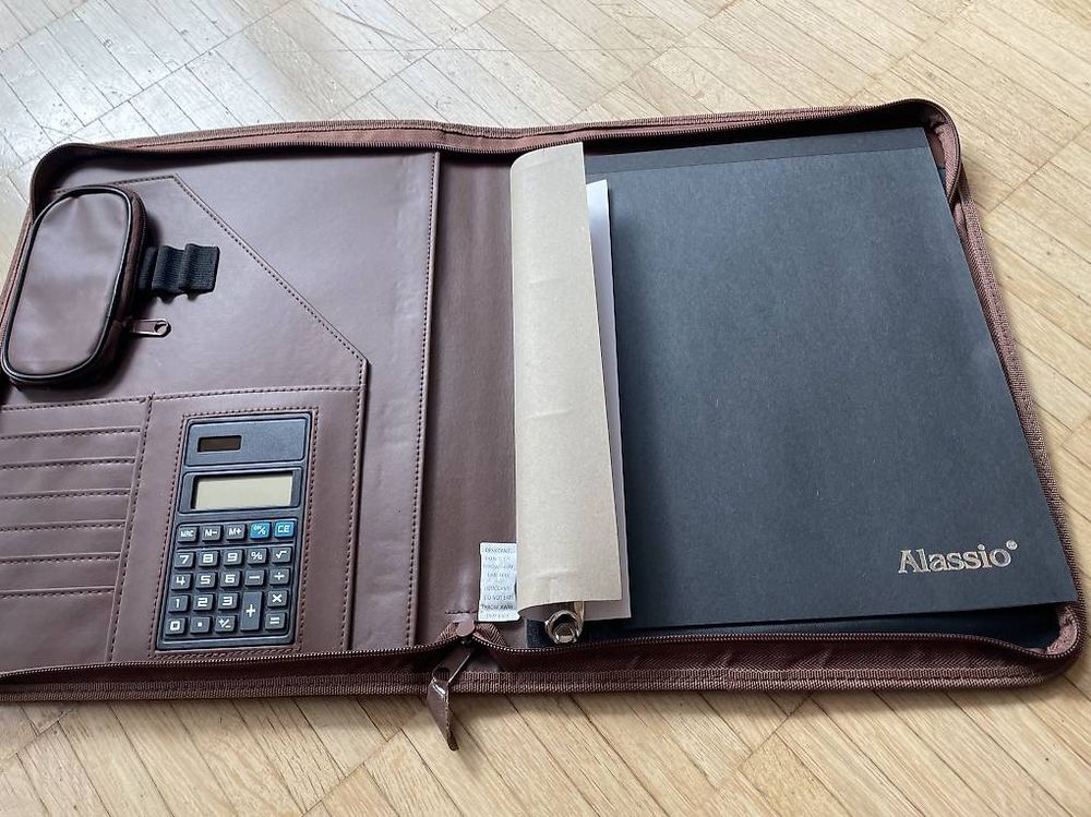Büro-Organizer, Aktenmappe, braun, A4 (Gebraucht) in Zürich für CHF 21 ...